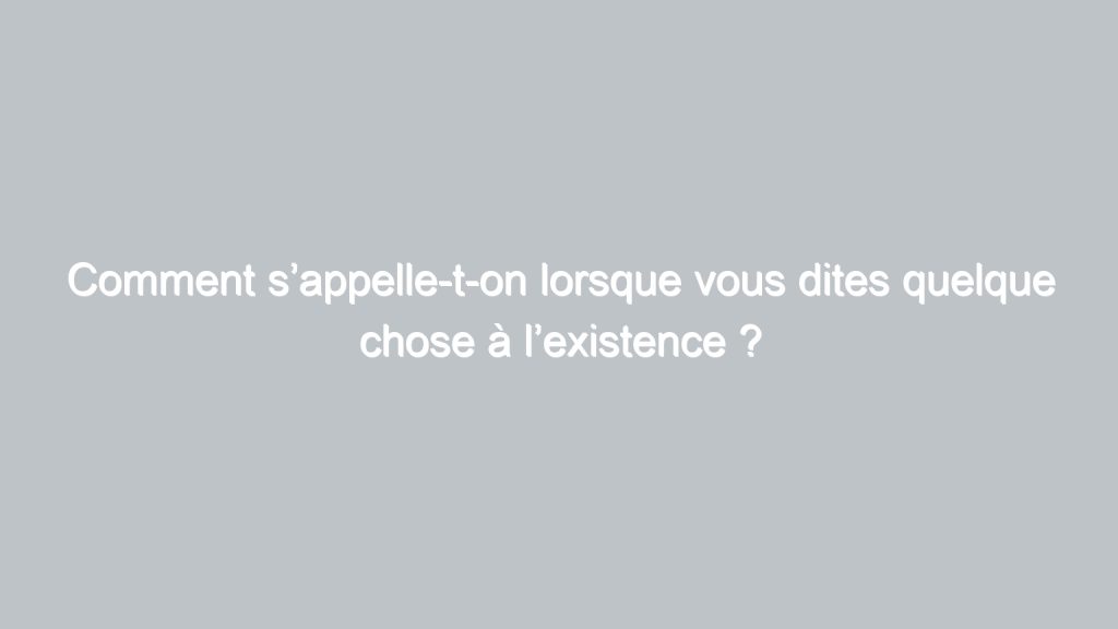 Comment s'appelle l'utilisation de deux mots qui signifient la même chose